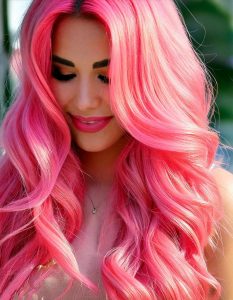 15 Gooey Vibey Pink Hair Color Combination Ideas - The Newlywed