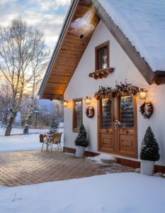 10 Best Winter House Exteriors To Inspire You - The Newlywed
