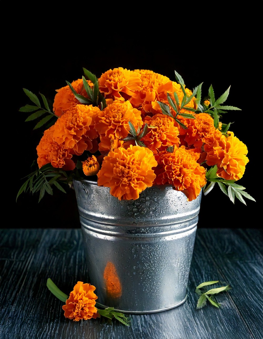15 Fall Floral Arrangement Ideas with Rustic Charm - The Newlywed