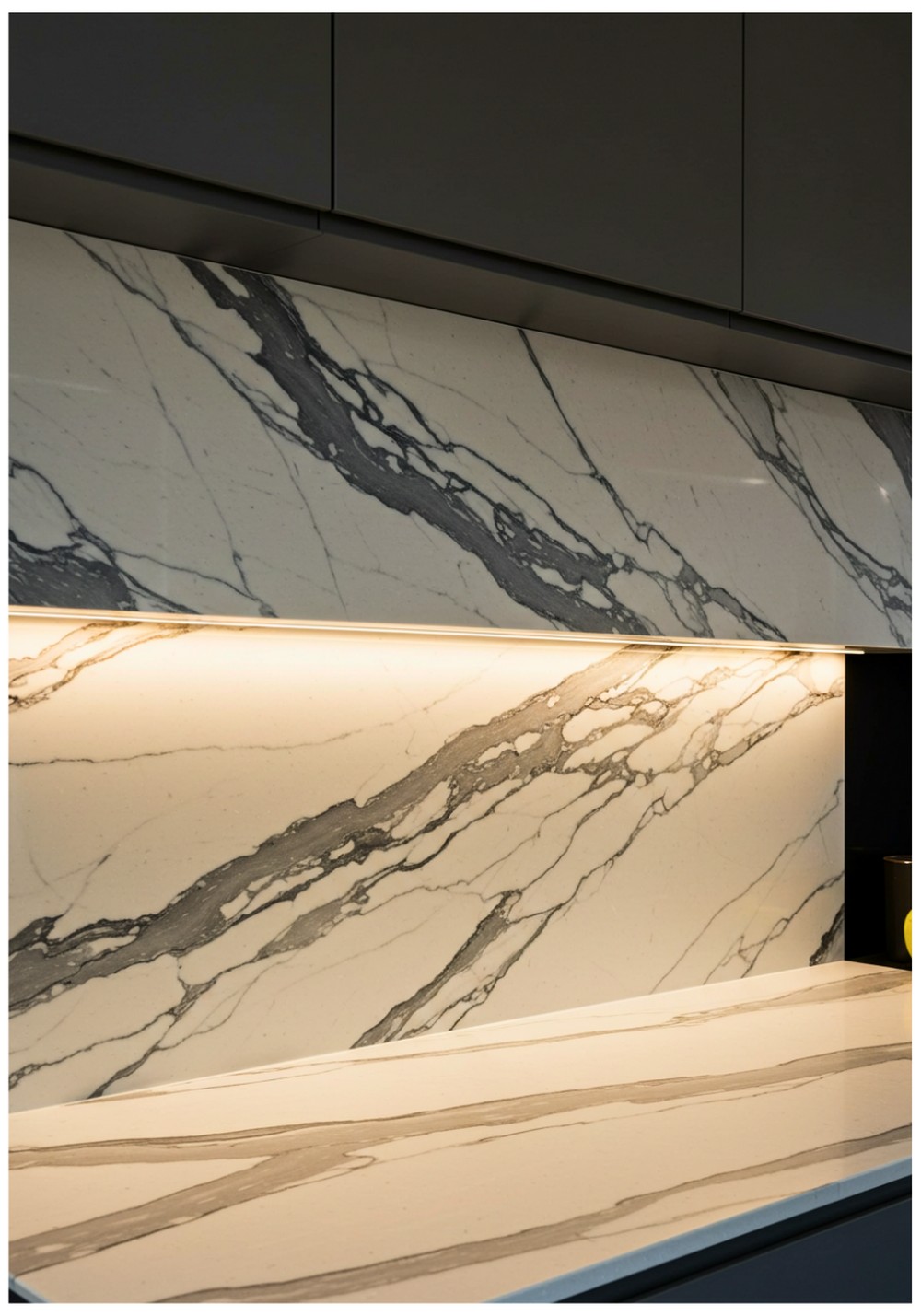 15 Best Modern Kitchen Backsplash Ideas for Stylish Update - The Newlywed