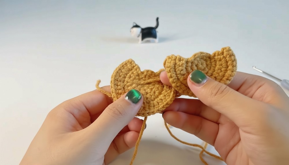 Quick and Simple Free Crochet Bitten Oreo Pattern to Try Tonight - The ...