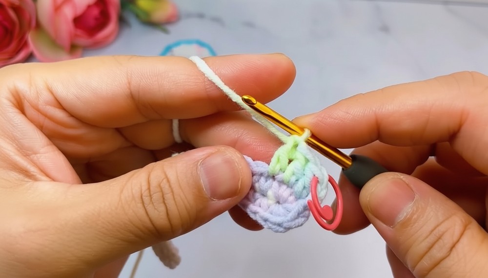 How to Crochet Tulip Card Holder Pattern For Stylish Organization - The ...